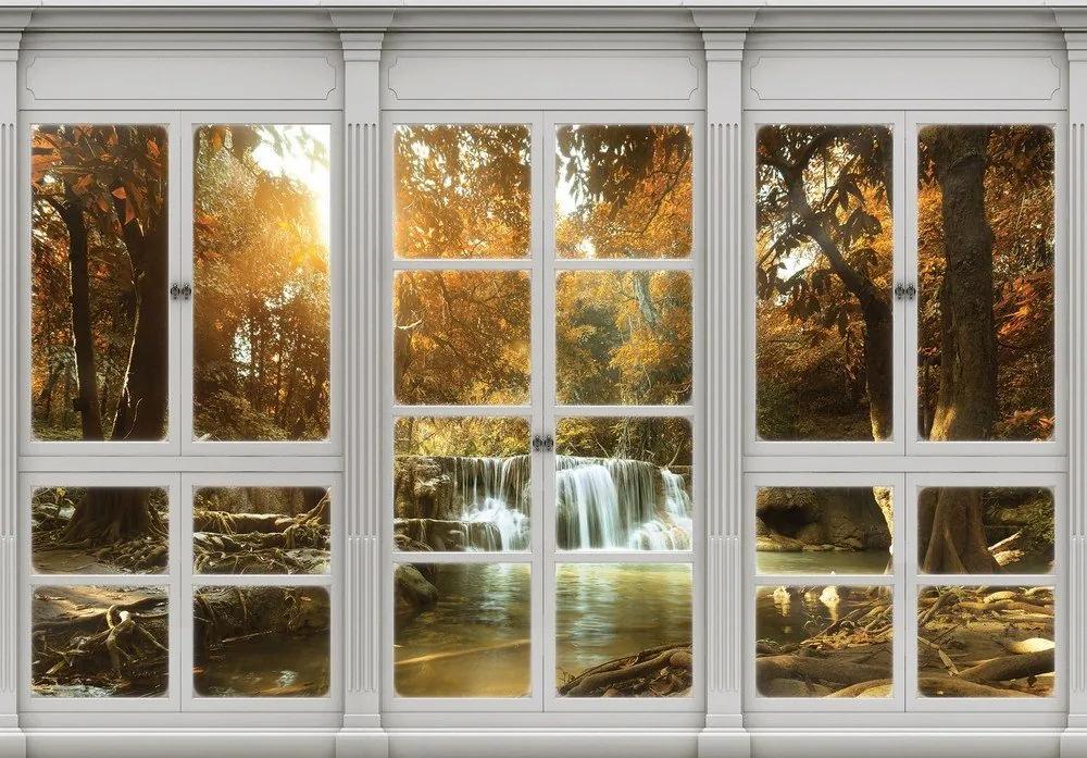 Postershop Fototapeta vliesová: Podzimní vodopád (pohled z okna) - 254x368 cm