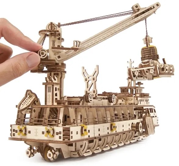 Ugears - 3D dřevěné mechanické puzzle Výzkumná loď