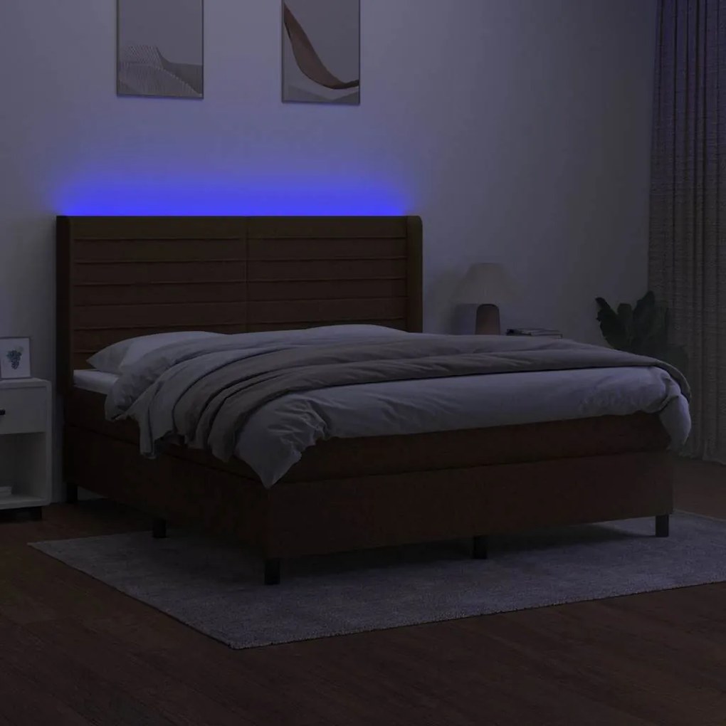 Box spring postel s matrací a LED tmavě hnědá 180x200 cm textil 3138416