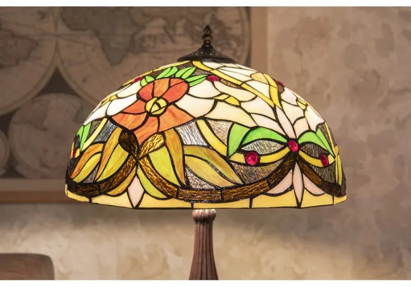 Stolní lampa Tiffany Cream Carolien – 41x58 cm