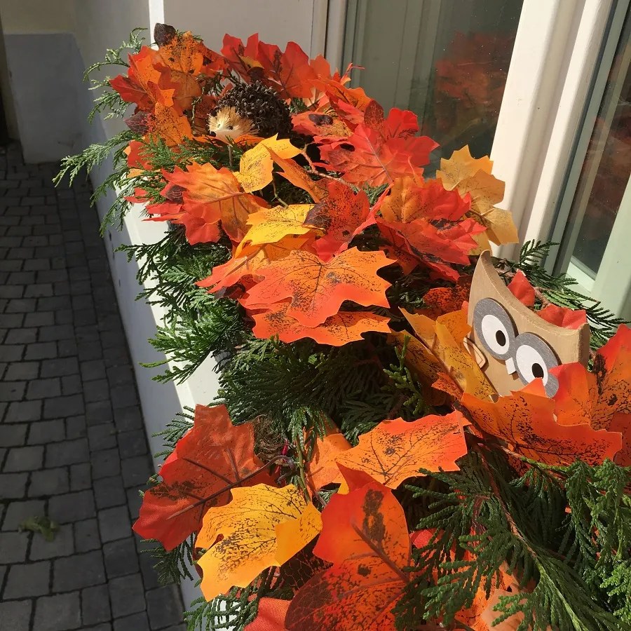 3D umělá podzimní girlanda listy 200 cm, plast IP 44