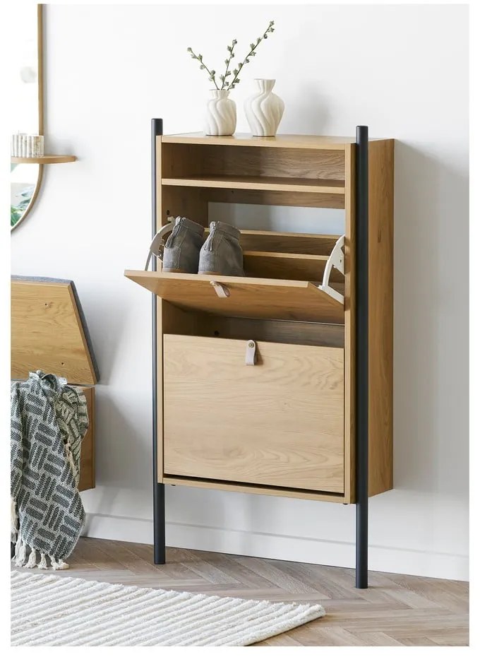 Výklopný botník v dekoru dubu v přírodní barvě 62x118x26 cm Barco – House Nordic