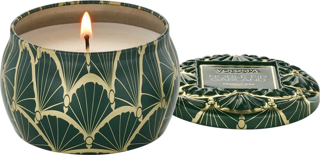 Voluspa svíčka Noble Fir Garland, 113 g