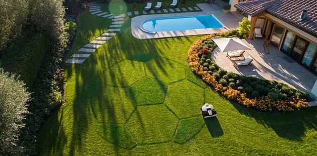 MAMMOTION Robotická sekačka LUBA mini 2, 1000 m2