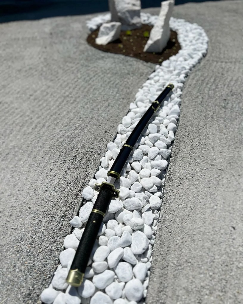 Luxusní Katana s černou rukojetí
