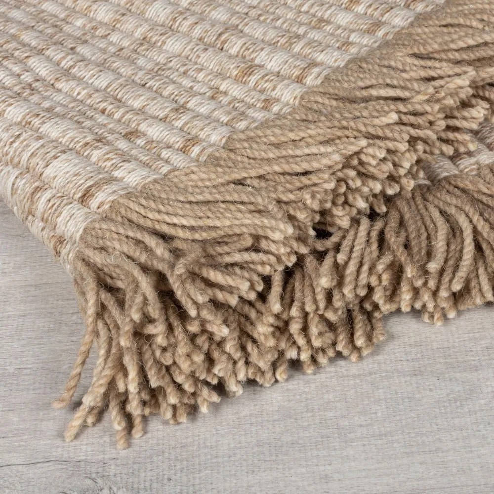 Béžový ručně tkaný koberec s příměsí vlny 160x230 cm Rene Fringed Ribbed – Flair Rugs