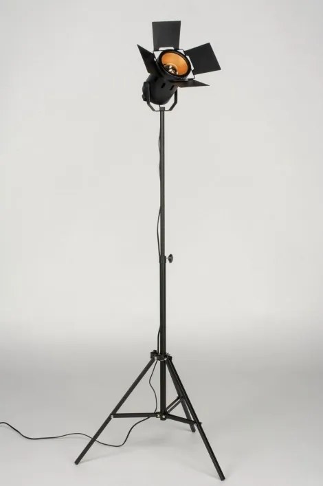 Stojací designová industriální lampa Cinema Logic Black