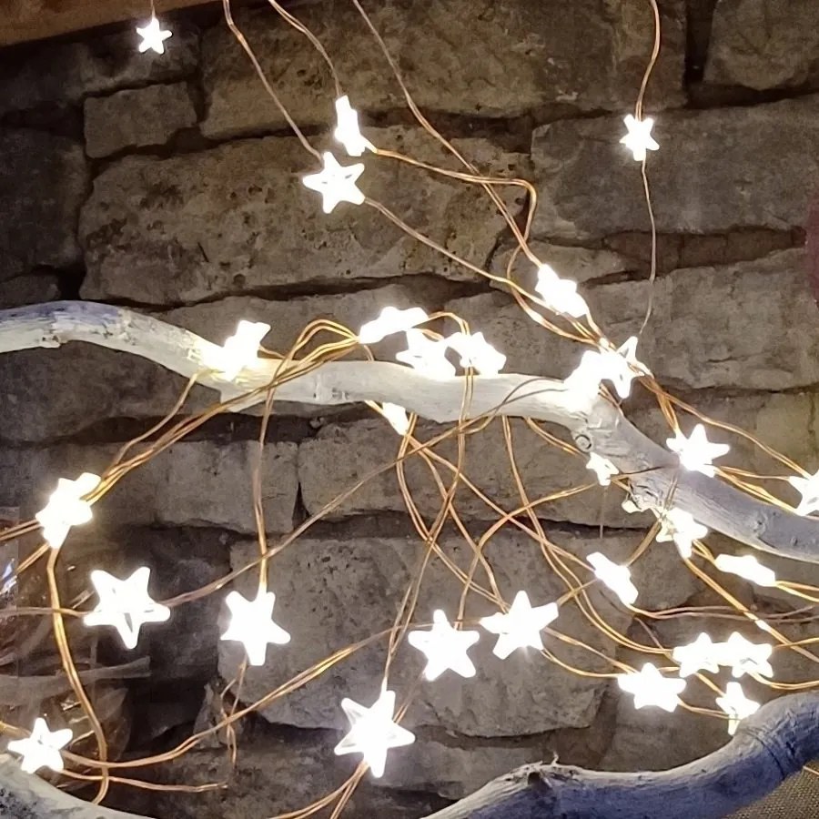 LED světelný řetěz, hvězdičky, 12 pramenů × 1,5 m, venkovní, teple bílá, 180 diod, měděný kabel, IP44, vč. zdroje