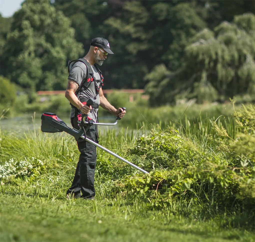 CRAMER 82TBX20 akumulátorový křovinořez