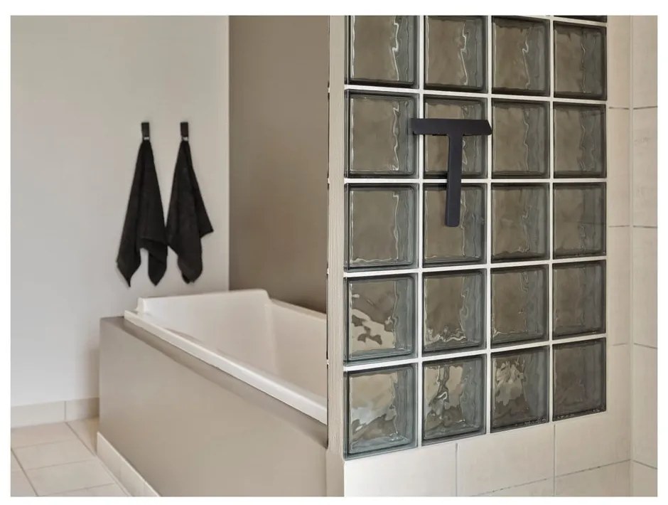 Černý ručník 50x70 cm Classic – Zone