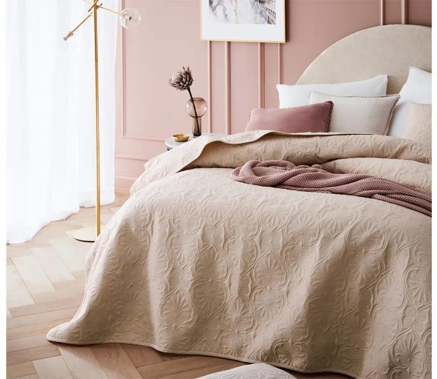 Stylový dekorační přehoz na postel béžové barvy 170 x 210 cm