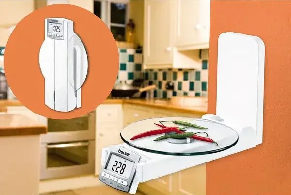Sklopná nástěnná kuchyňská váha Beurer KS 52 / nosnost 5 kg / přesnost 1 g / bílá
