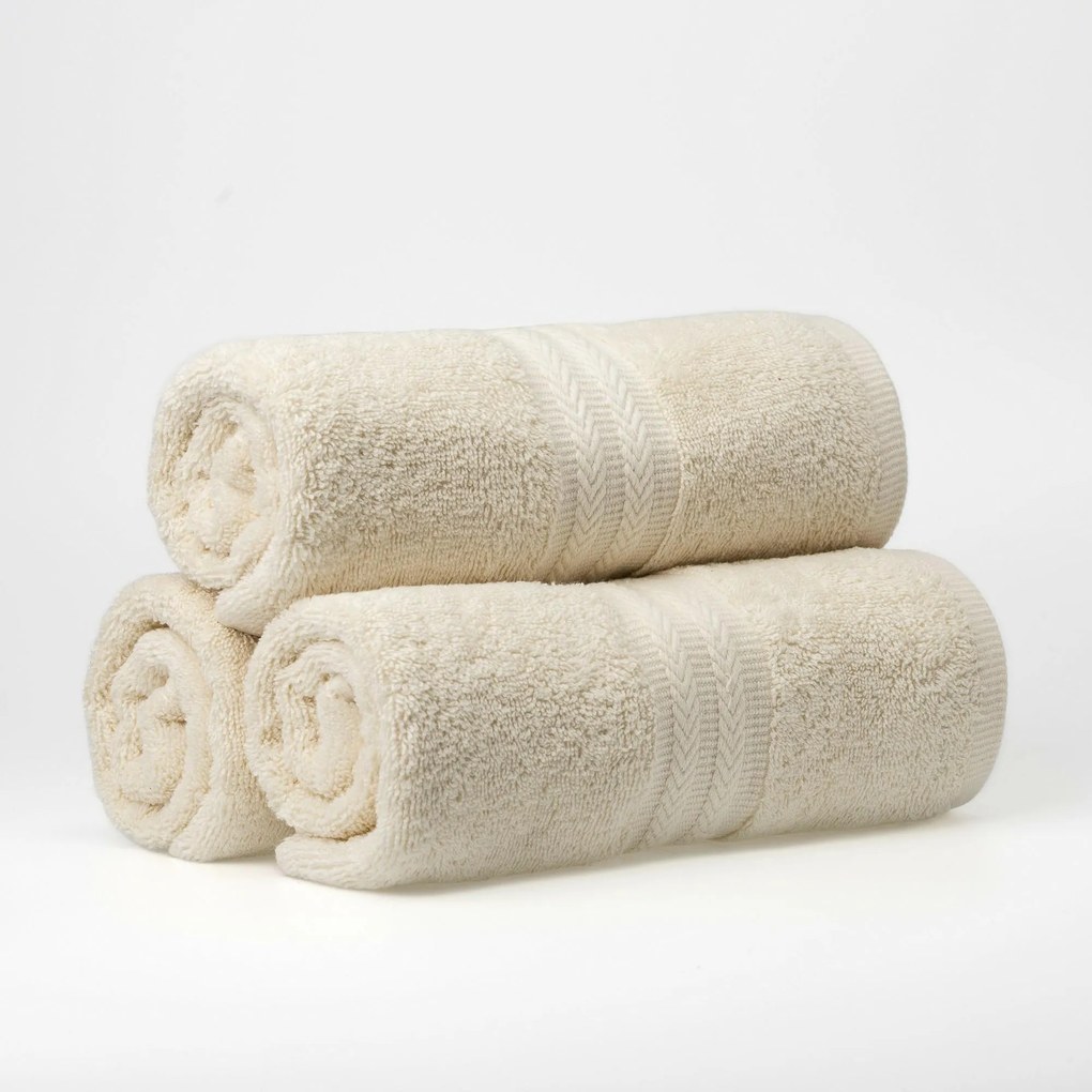 Ručník 50x100 Forum ecru 02 550g/m2 York