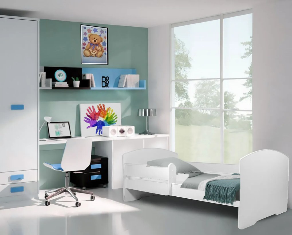 ADRK Furniture Postel s matrací a zábranou PEPE 140x70 CH-Pep- Bar- W-140-E063