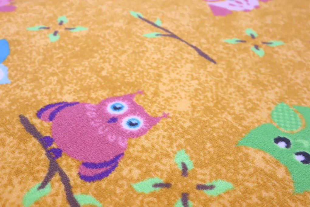 Vopi koberce Dětský kusový koberec Sovička Silk 5248 oranžovožlutý - 133x133 cm
