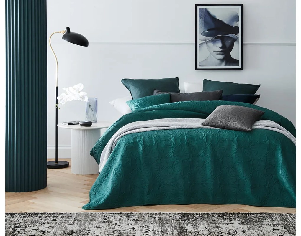 Room99 Přehoz na postel Prošívaný LEILA Barva: Tmavě šedá, Velikost: 200 x 220 cm