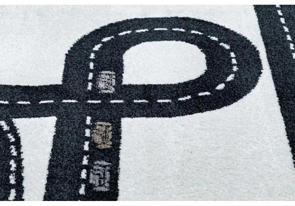 Dětský kusový koberec Závodní dráha krémově bílý 240x330cm
