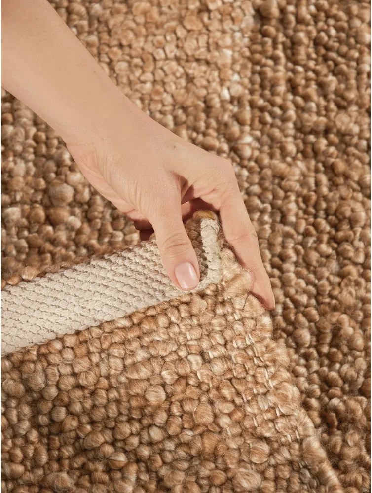 Béžový ručně tkaný koberec z materiálu bouclé 160x230 cm Notting Hill Portobello – Ted Baker