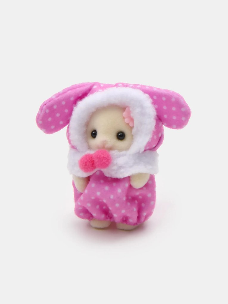 Sinsay - Figurka s překvapením Sylvanian Families v kostýmu zajíčka - vícebarevná