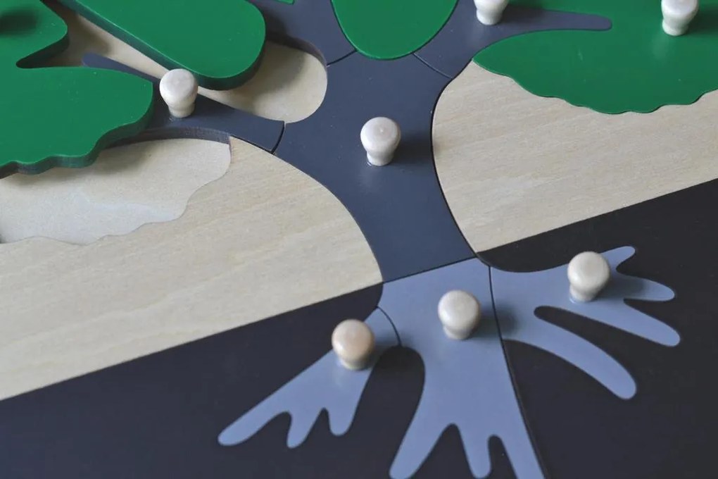 Moyo Montessori Puzzle - strom