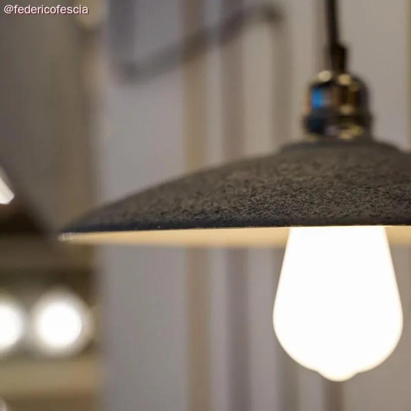 creative cables Keramické stínidlo ve tvaru talíře pro závěsné lampy Barva komponentu: Černá-Měď