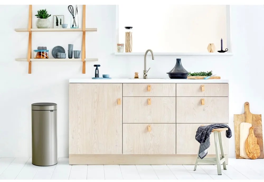 Šedý dotykový ocelový odpadkový koš 30 l Touch Bin – Brabantia