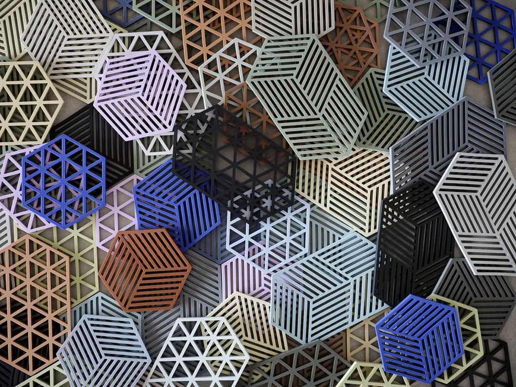 Zone Denmark Silikonová podložka pod horké Hexagon Indigo