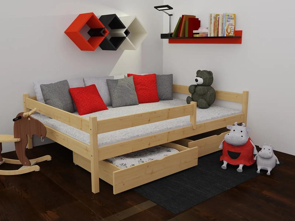 Vomaks Dětská postel DP 027 XL se zábranou Rozměr: 120 x 200 cm, Barva: surové dřevo