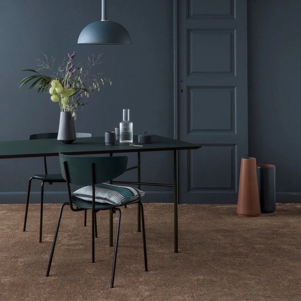 FERM LIVING Jídelní židle Herman, Black