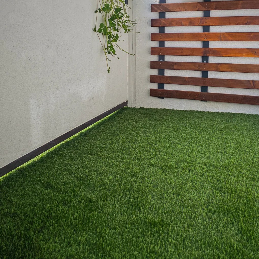 Europe Grass, Umělá tráva Rosalia, na míru, šíře 4m, zelená