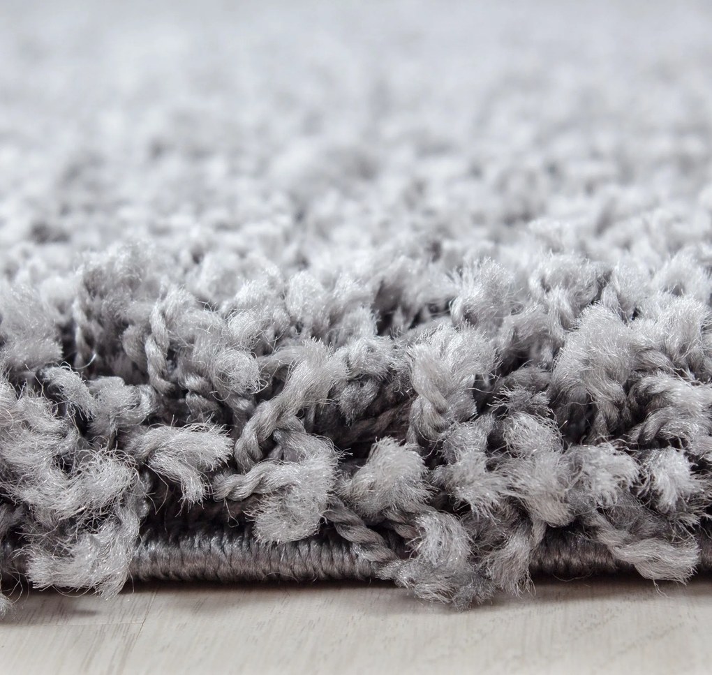 Kusový koberec Life Shaggy 1500 light grey
