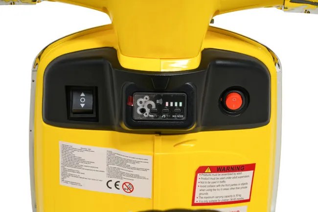 Elektrický skútr Vespa ROMA žlutý