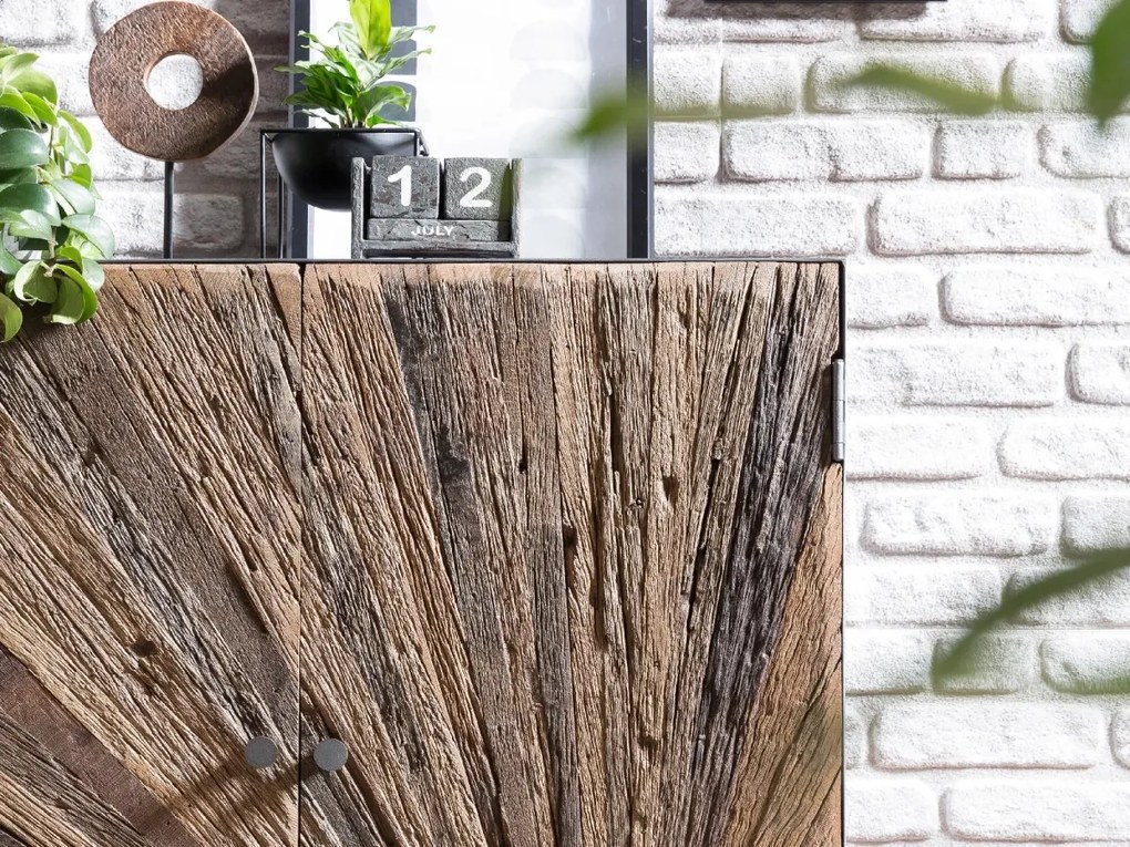 furniture-nabytek.cz - Masivní komoda Derwood z recyklovaného dřeva a kovu, lakovaná, přírodní / šedá