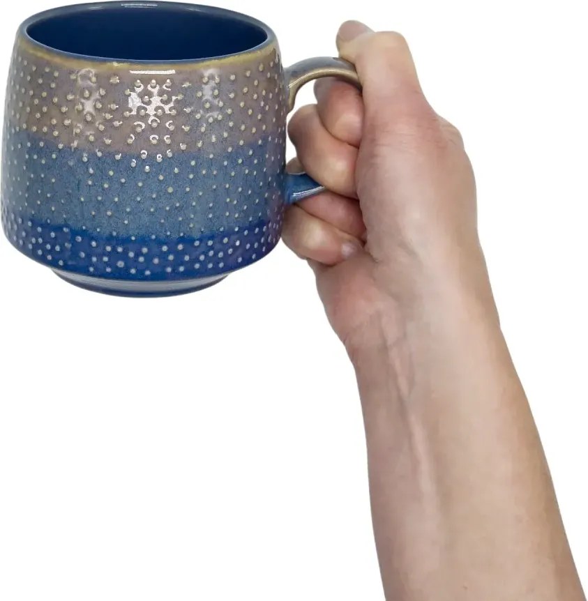 Keramický hrnek Marlo, 500 ml – reliéfní povrch a mořský design