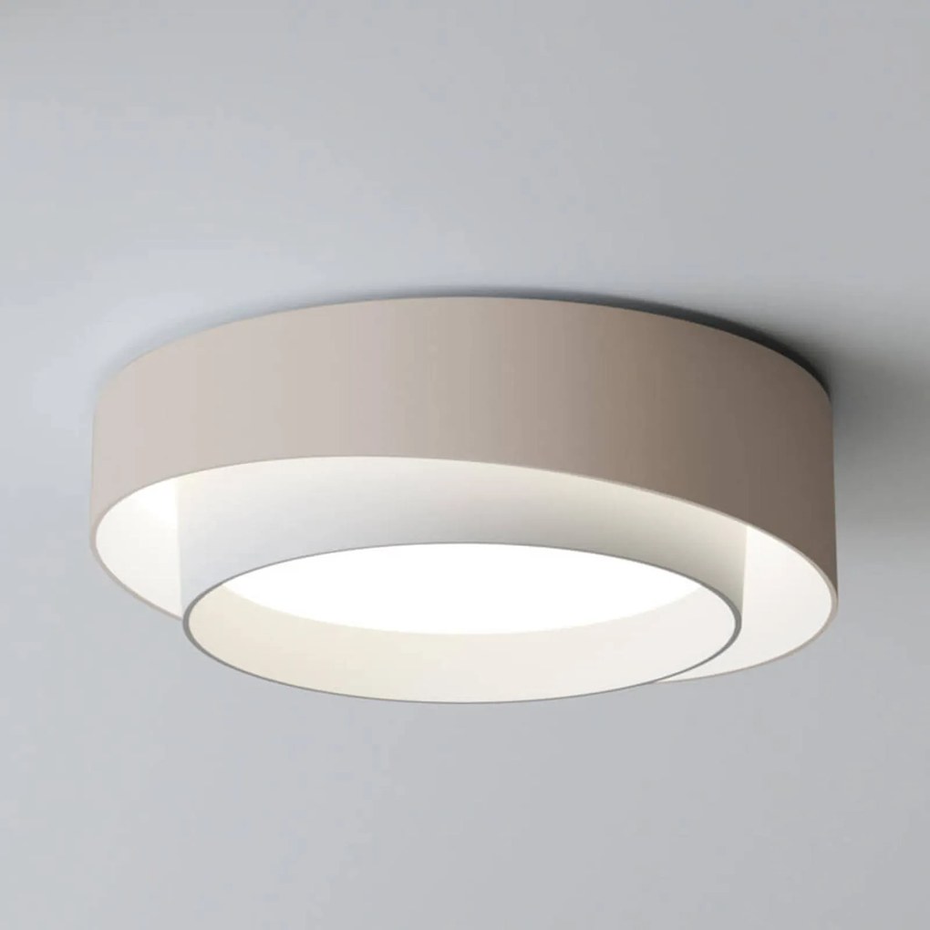 Vibia Centric - silné LED stropní svítidlo krémové