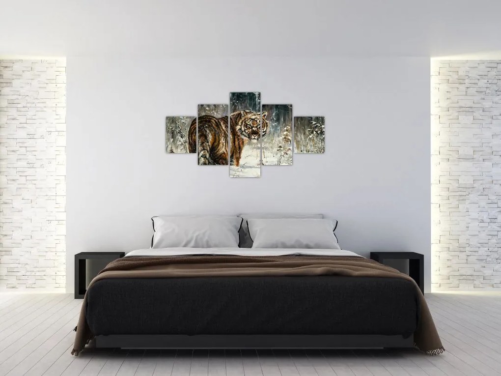 Obraz - Tygr v zasněženém lese, olejomalba (125x70 cm)