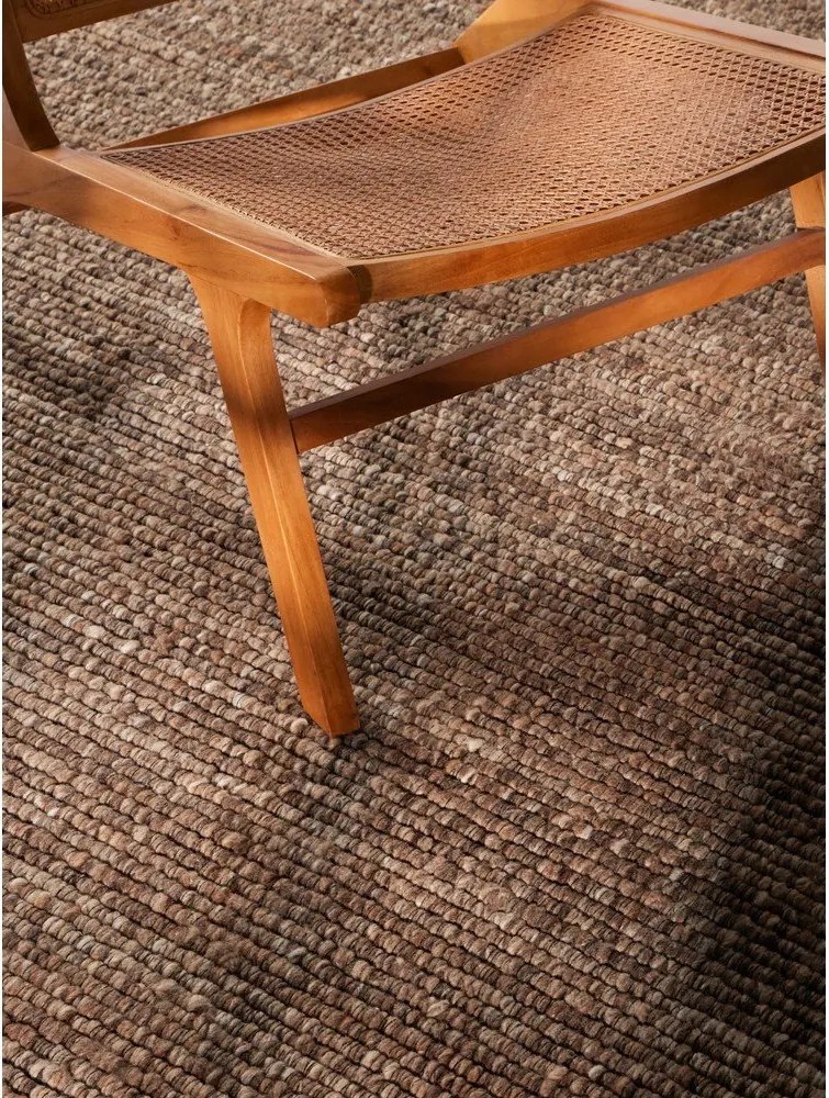 Hnědý kulatý koberec 120x170 cm Wilma – Villeroy&amp;Boch