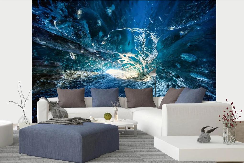 DIMEX | Vliesová fototapeta Modrá ledová jeskyně MS-5-1567 | 375 x 250 cm| modrá, bílá