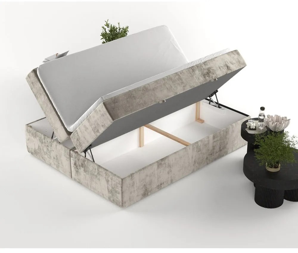 Světle hnědá boxspring postel s úložným prostorem 200x200 cm Yoko – Maison de Rêve