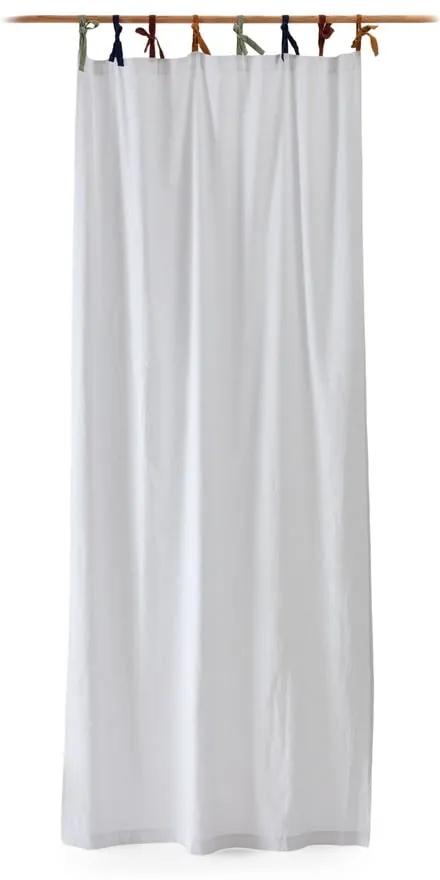 Bílý závěs 135x270 cm Zelda – Kave Home