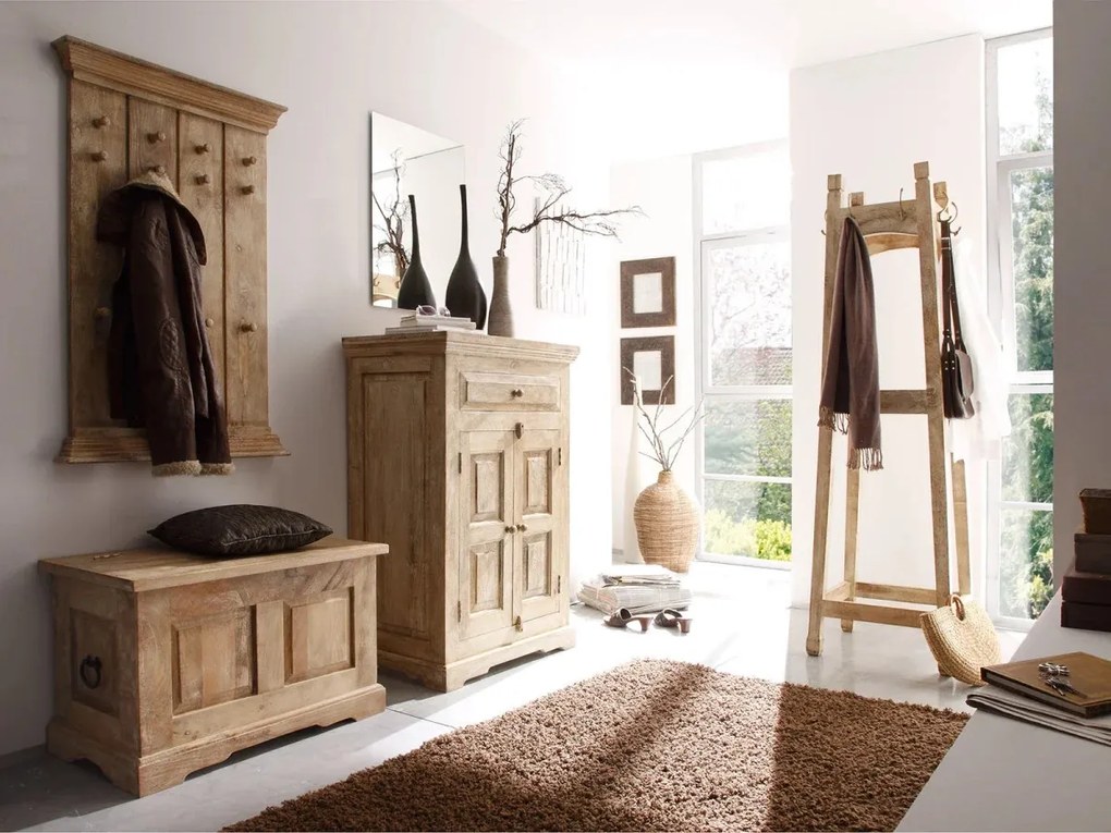furniture-nabytek.cz - Masivní šatní panel Patinor z mangového dřeva, lakovaný, přírodní barva – 70×6×110 cm