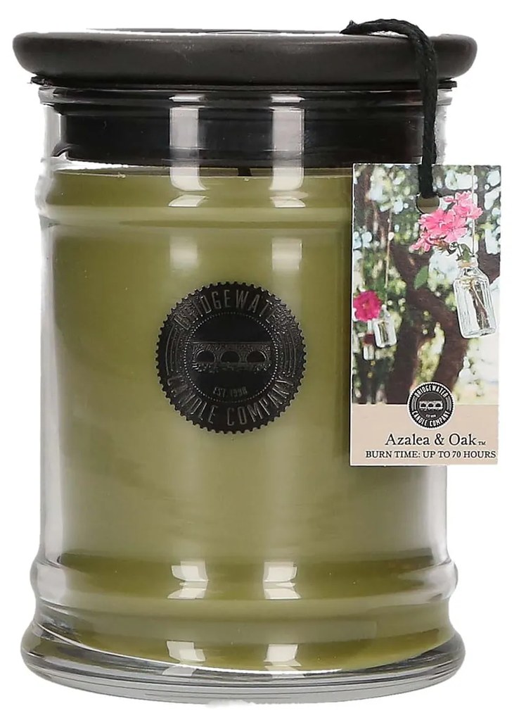 Bridgewater Candle Company Vonná svíčka střední Azalea &amp; Oak-250g