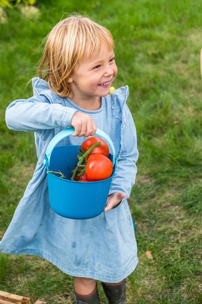 Kyblík se sítkem Bucki, modrá/světle modré madlo