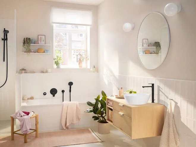 Hansgrohe Rebris S, vanová baterie pod omítku se zabudovanou bezpečnostní kombinací, černá matná, 72467670