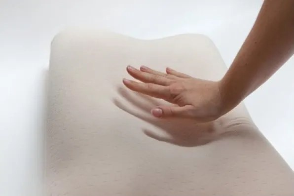 Wooline Zdravotní polštář 30x50 cm, paměťová pěna, potah s aktivním stříbrem