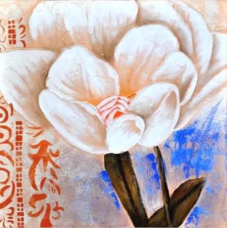 Bílá květina v modrém pozadí 3