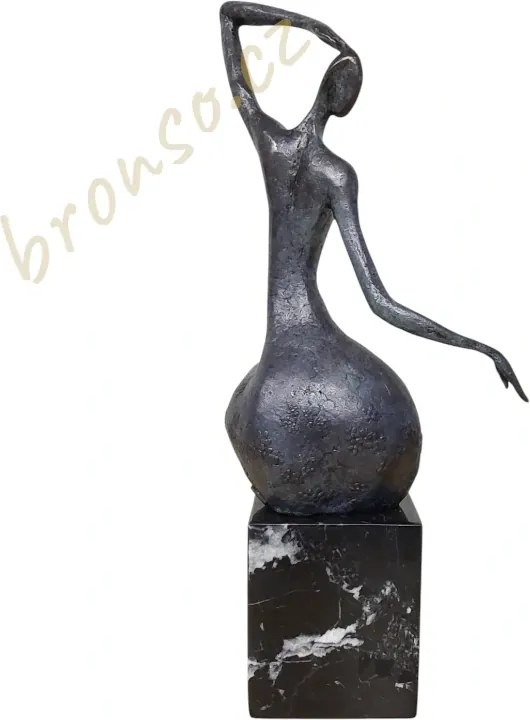 Bronzová socha ženy – Moderní abstraktní umění pro interiér