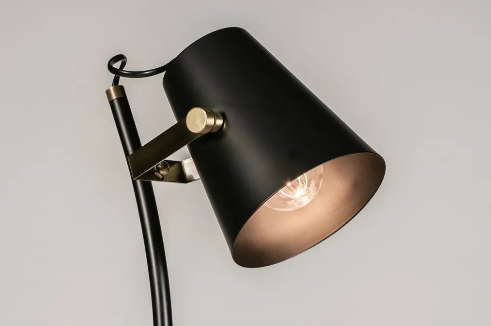 Stojací designová lampa Laventa Black