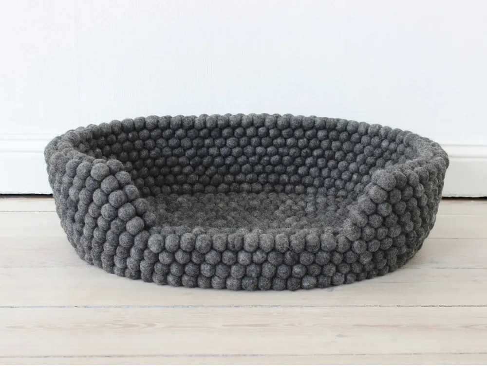 Antracitový kuličkový vlněný pelíšek pro domácí zvířata Wooldot Ball Pet Basket, 80 x 60 cm