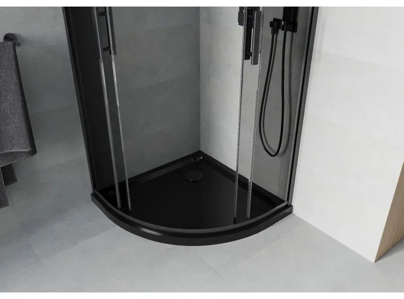 Mexen Rio, čtvrtkruhový sprchový kout s posuvnými dveřmi 80 (dveře) x 80 (dveře) x 190 cm, 5mm šedé sklo, černý profil + černá sprchová vanička SLIM, 863-080-080-70-40-4170B